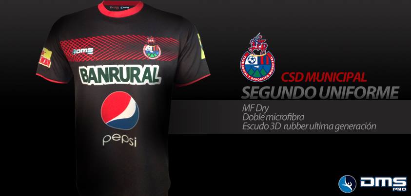 Presentan indumentaria de los rojos del Municipal – pentarojo