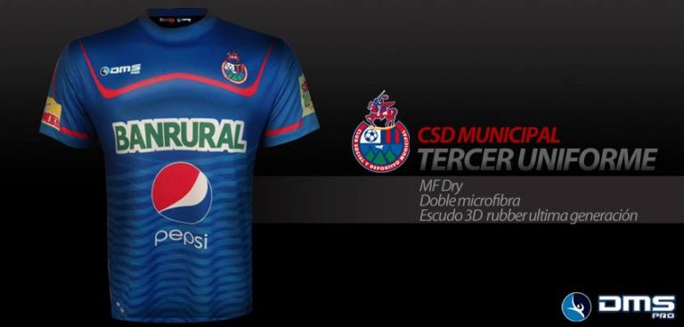 Presentan indumentaria de los rojos del Municipal – pentarojo